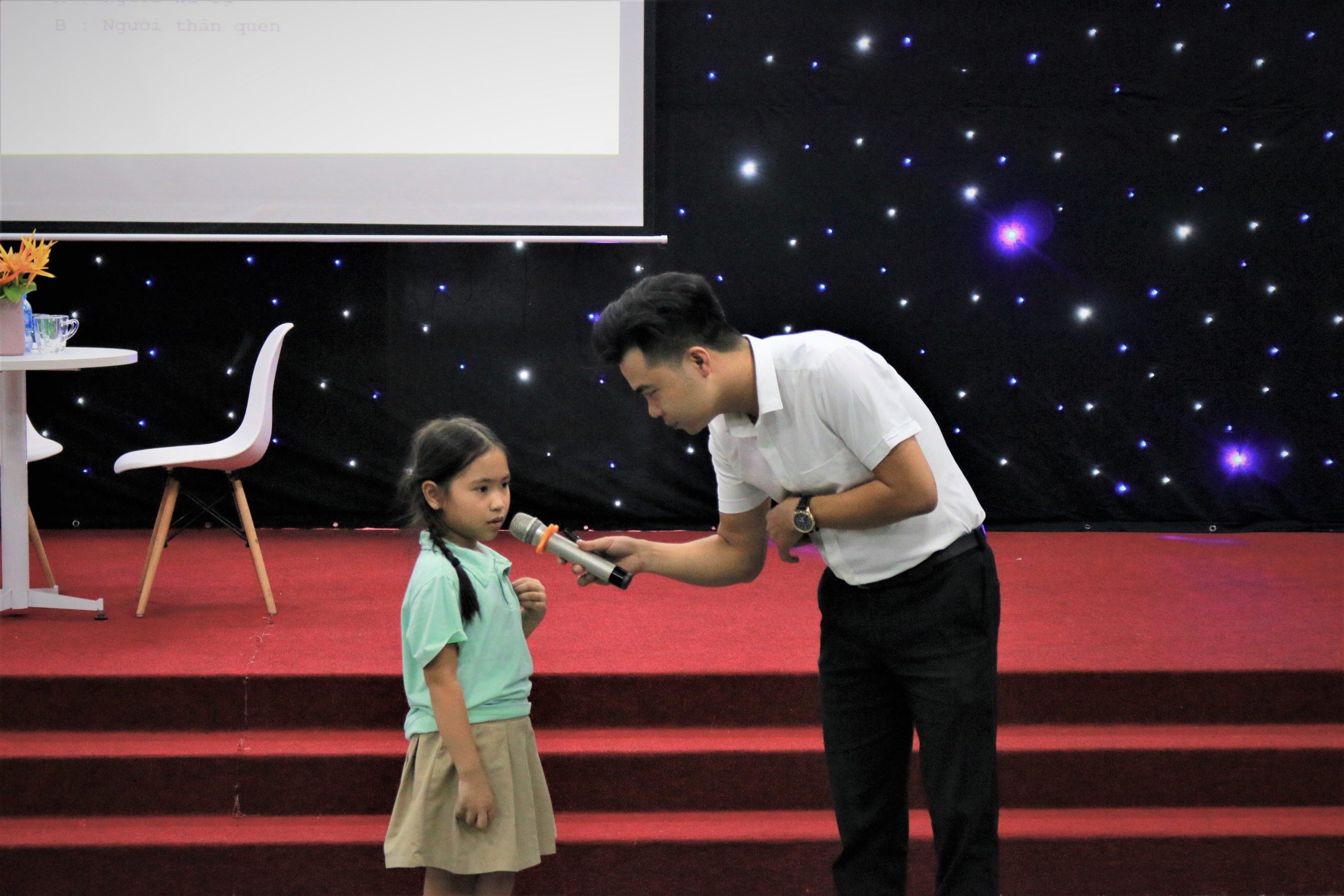 CÙNG CON – Lớn, trưởng thành và nên người